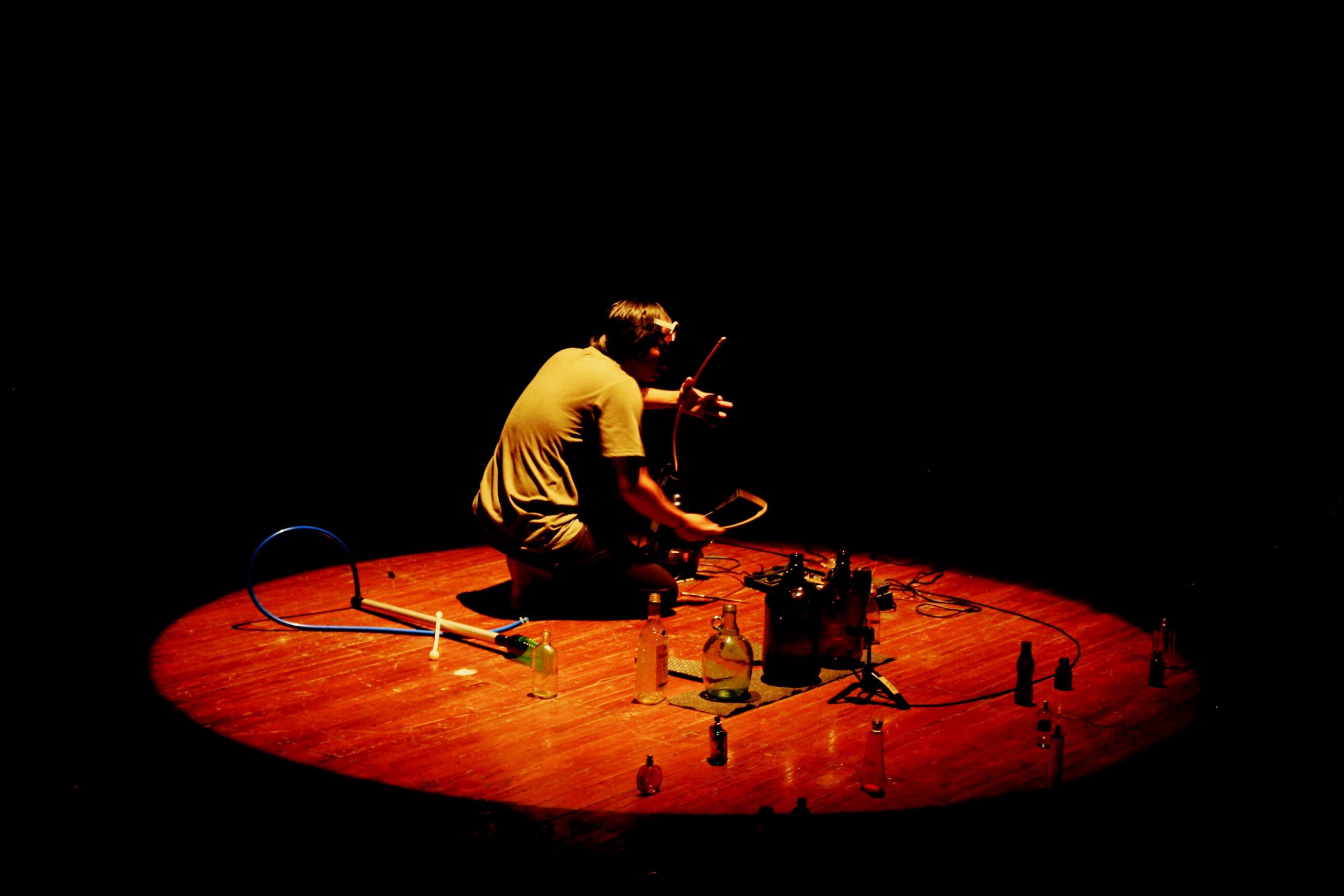 Lewat Tangan Seniman, Limbah Ini Bisa Jadi Kreasi Musik Yang Indah