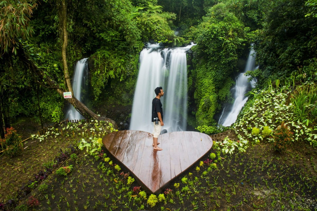 Mongabay Travel : Menikmati Sejuk Segarnya Curug Cinta Jenggala