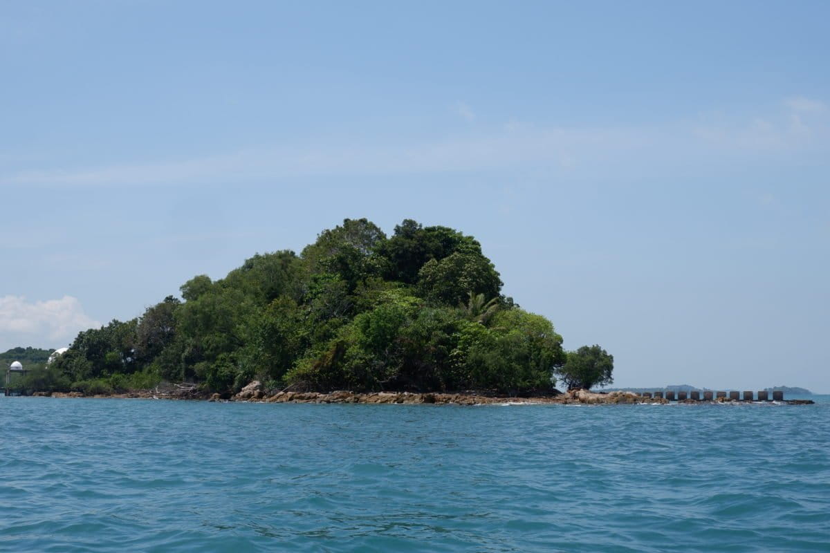 Pijar Energi Matahari di Pulau-pulau Kecil Kepulauan Riau