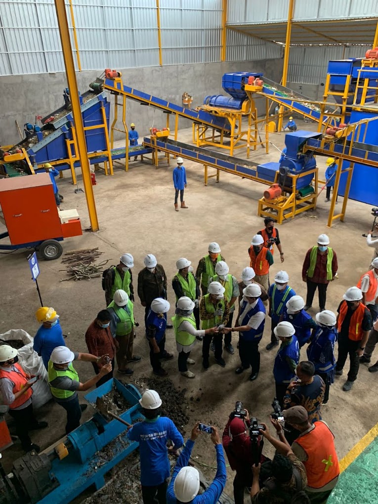 Kebakaran di TPST Samtaku Jimbaran, Benang Kusut Pengelolaan Sampah