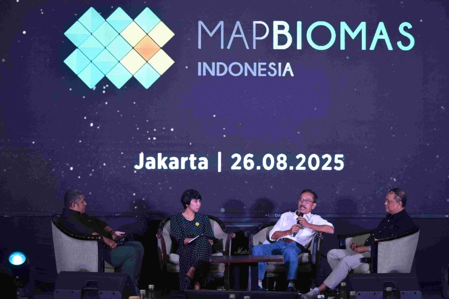 Bagaimana Hutan Indonesia Hilang 18 Juta Hektar dalam Tiga Dekade?